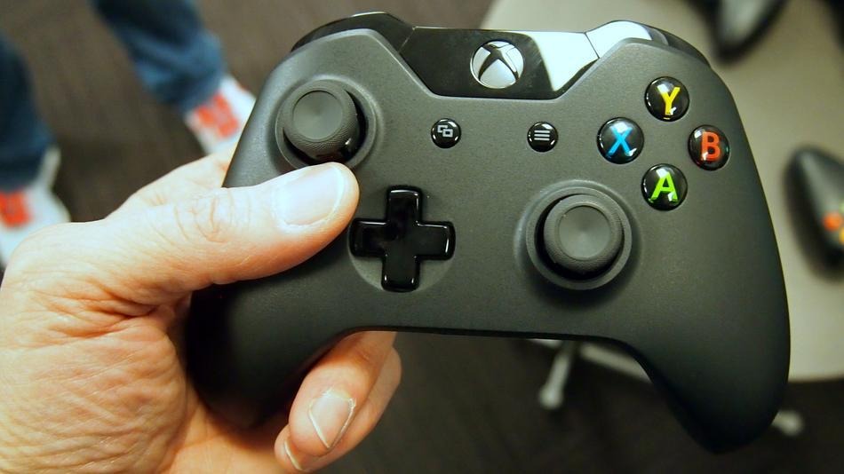 Xbox One’s New Controller: Hands On – C.O.G. Anonymous – Gears of War